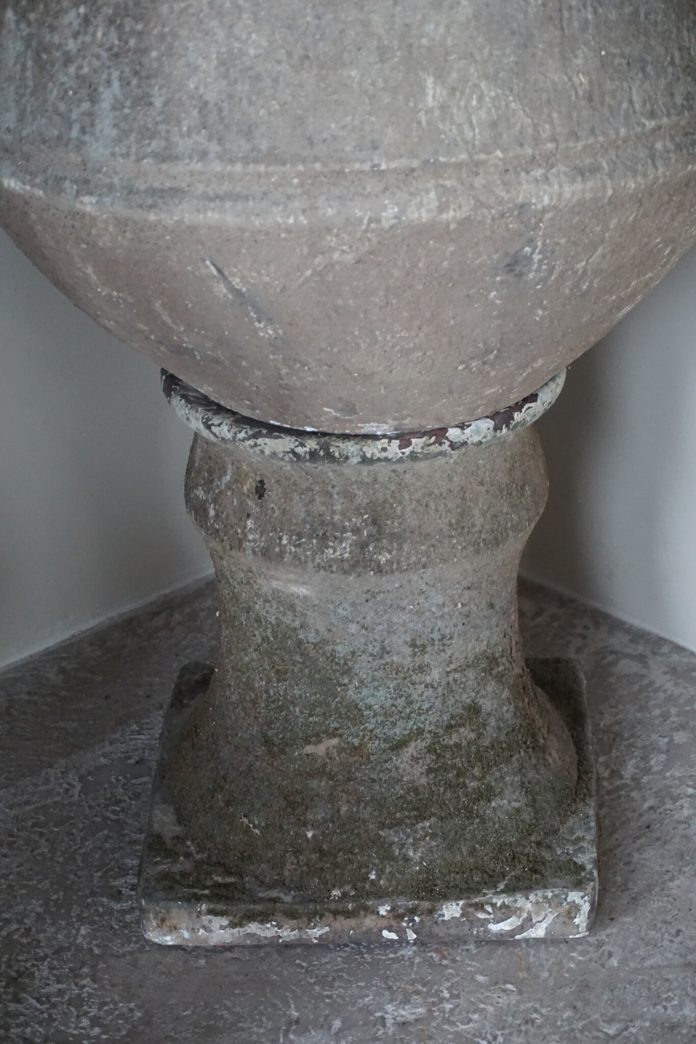 Indonesische Pot | H93 x D55 cm | Rene Houtman Interieurs - Rene Houtman