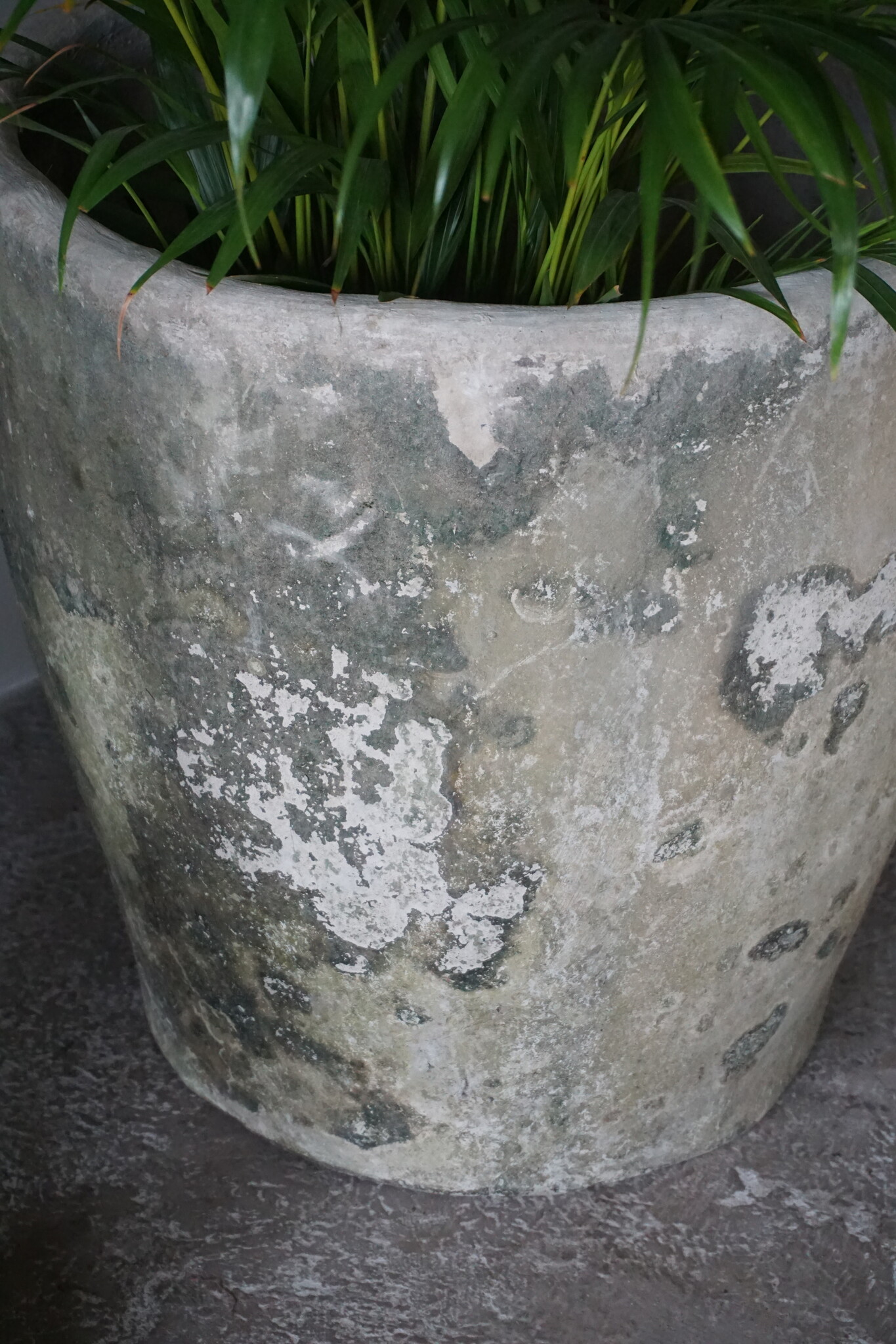 Indonesische Pot | H53 x D54 cm | Rene Houtman Interieurs - Rene Houtman