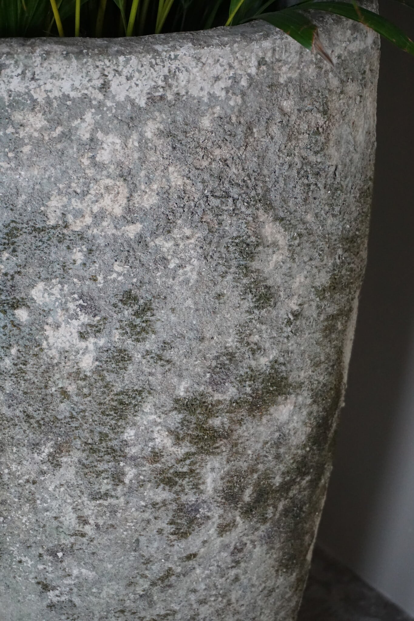 Aardewerk Pot | Hoog | H77 x B48 x D34 cm | Rene Houtman Interieurs ...