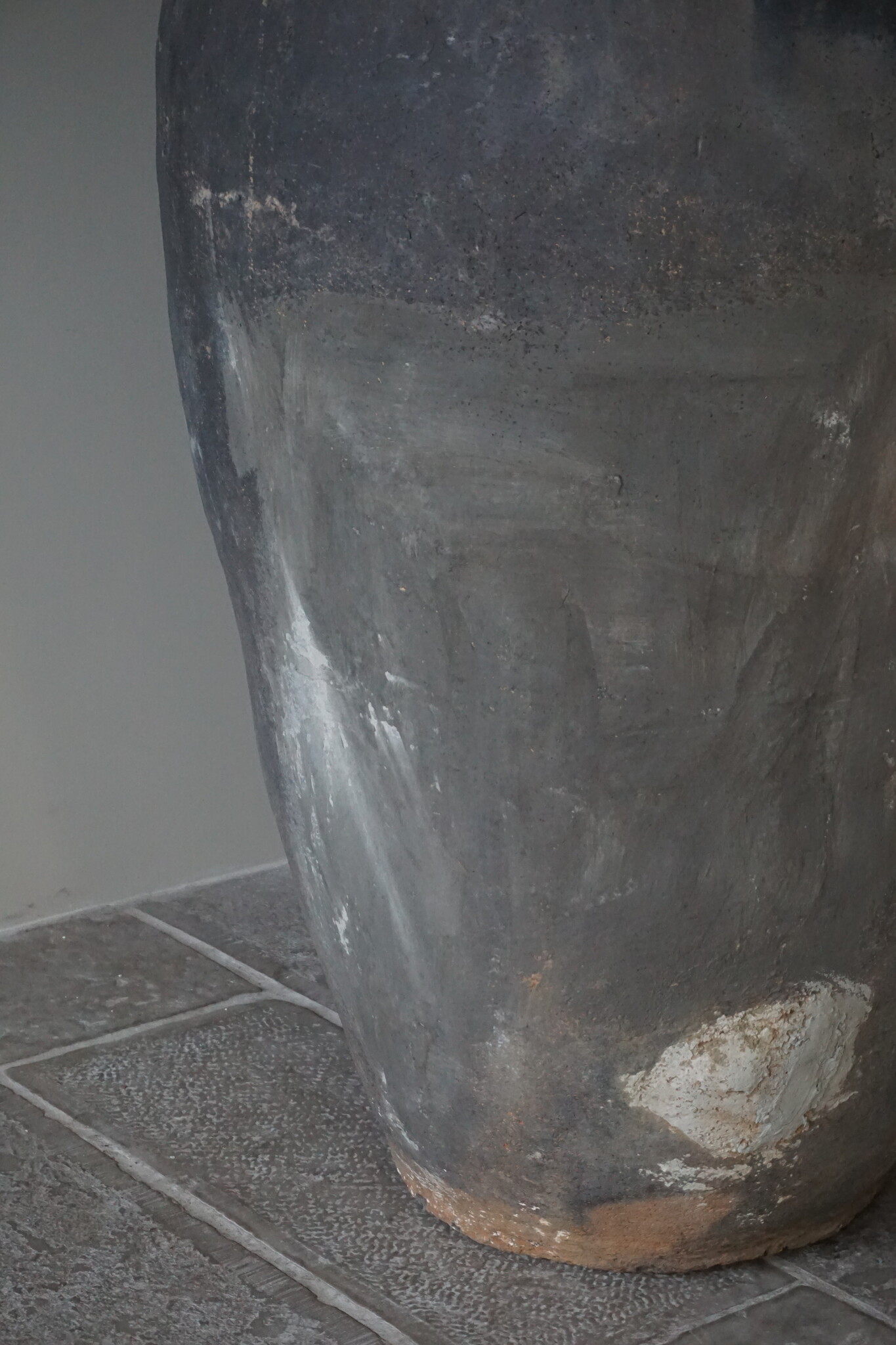 Unieke Stenen Kruik XXL | H145 x D85 cm | Rene Houtman Interieurs ...