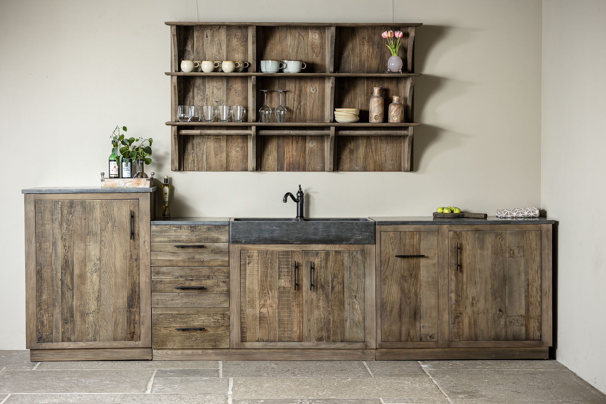 Landelijke Houten (Buiten)keuken Kopen? Goedkoop & Sfeervol! - Rene Houtman