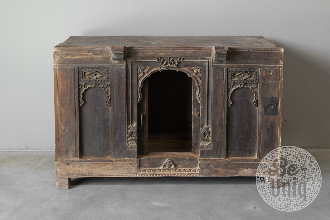 Antiek Klein Dressoir | India | H69xB98xD39 cm | Rene Houtman - Rene ...