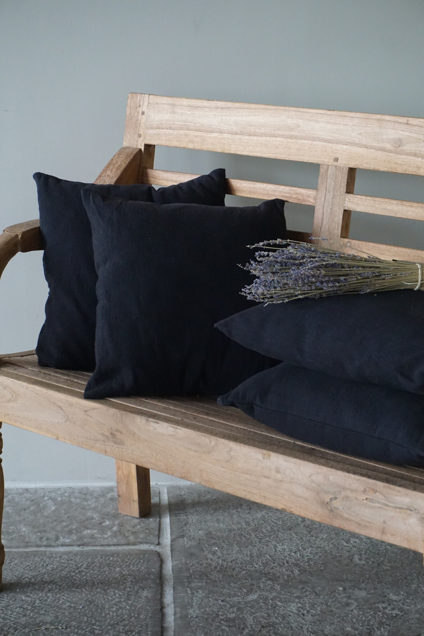 Set Van 4 Kussens | Zwart | 40 x 40 cm | Rene Houtman Interieurs - Rene ...