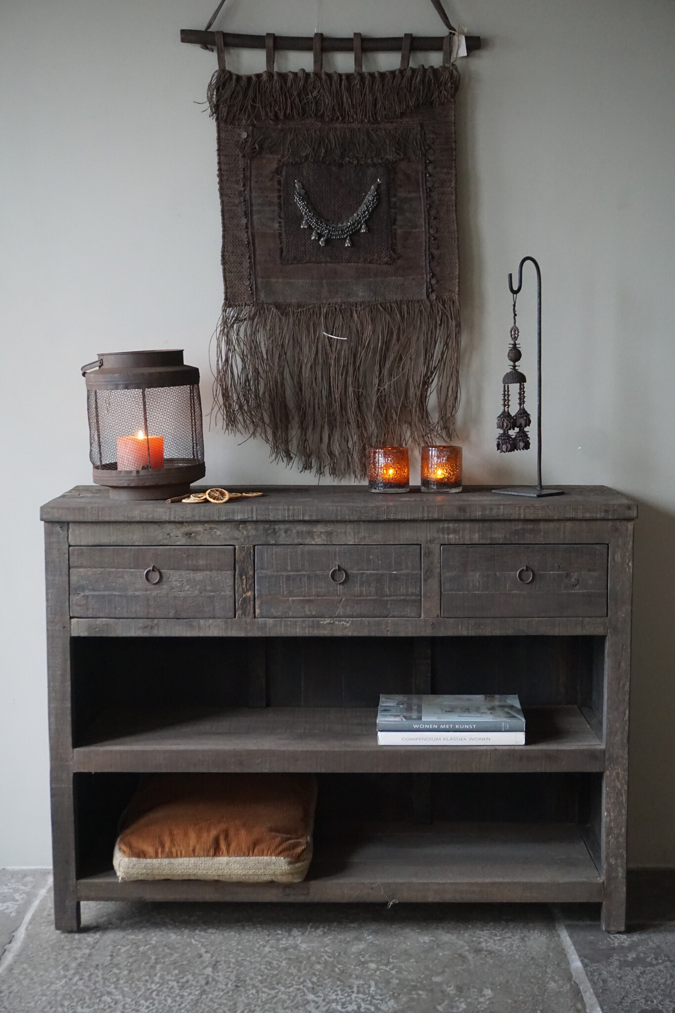 Sidetable | Oud Hout | 3 Lades | H91,5 x B121 x D40 cm | Rene Houtman ...