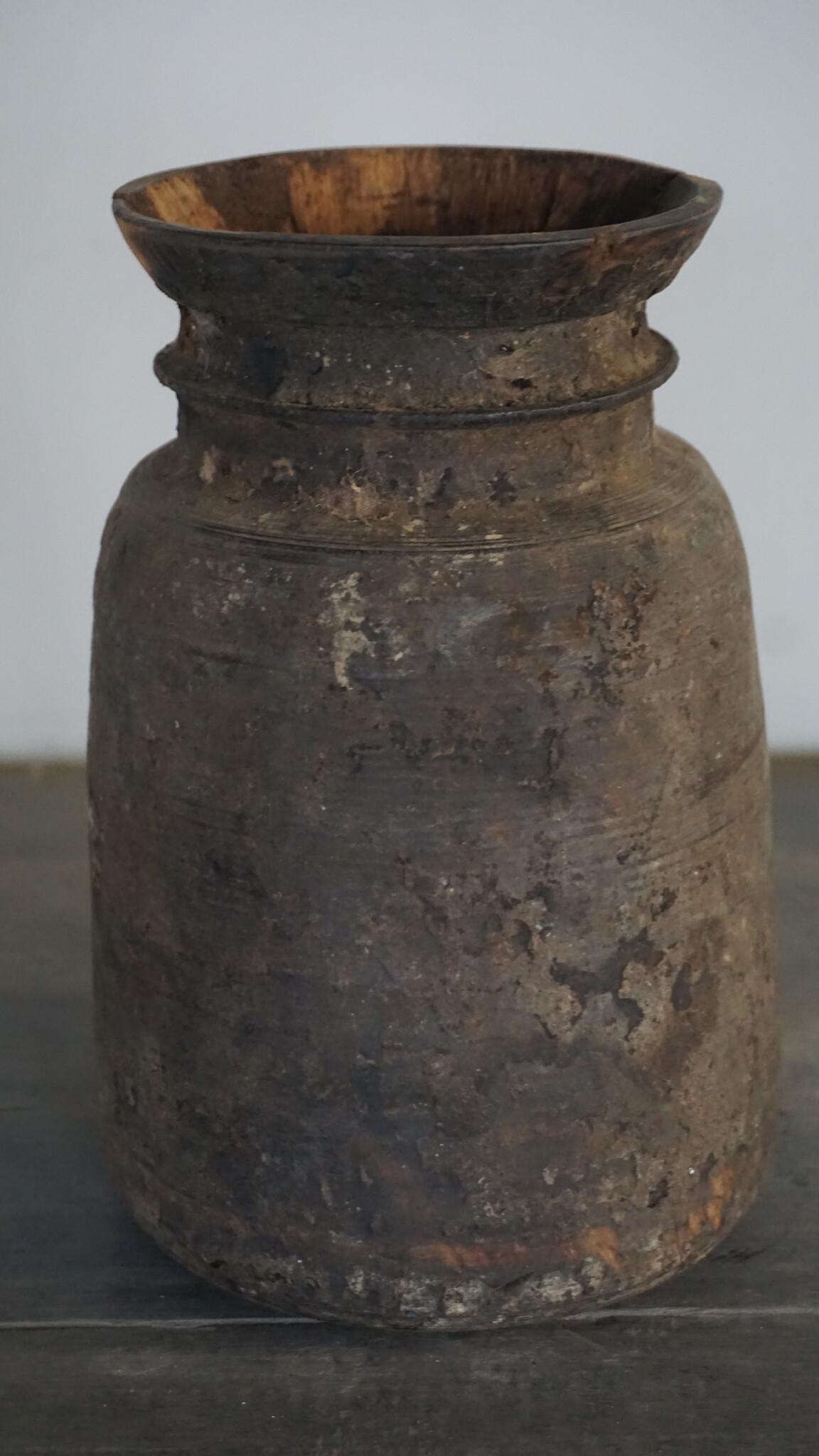 Nepalese Houten Pot | S | H22 x D12 cm - Rene Houtman