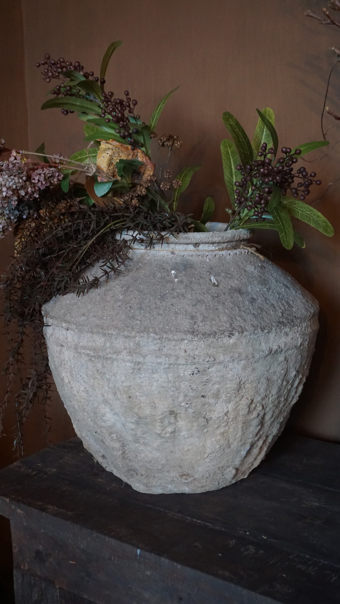 Oude Stenen Pot | H45 x D48 cm | Rene Houtman Interieurs - Rene Houtman
