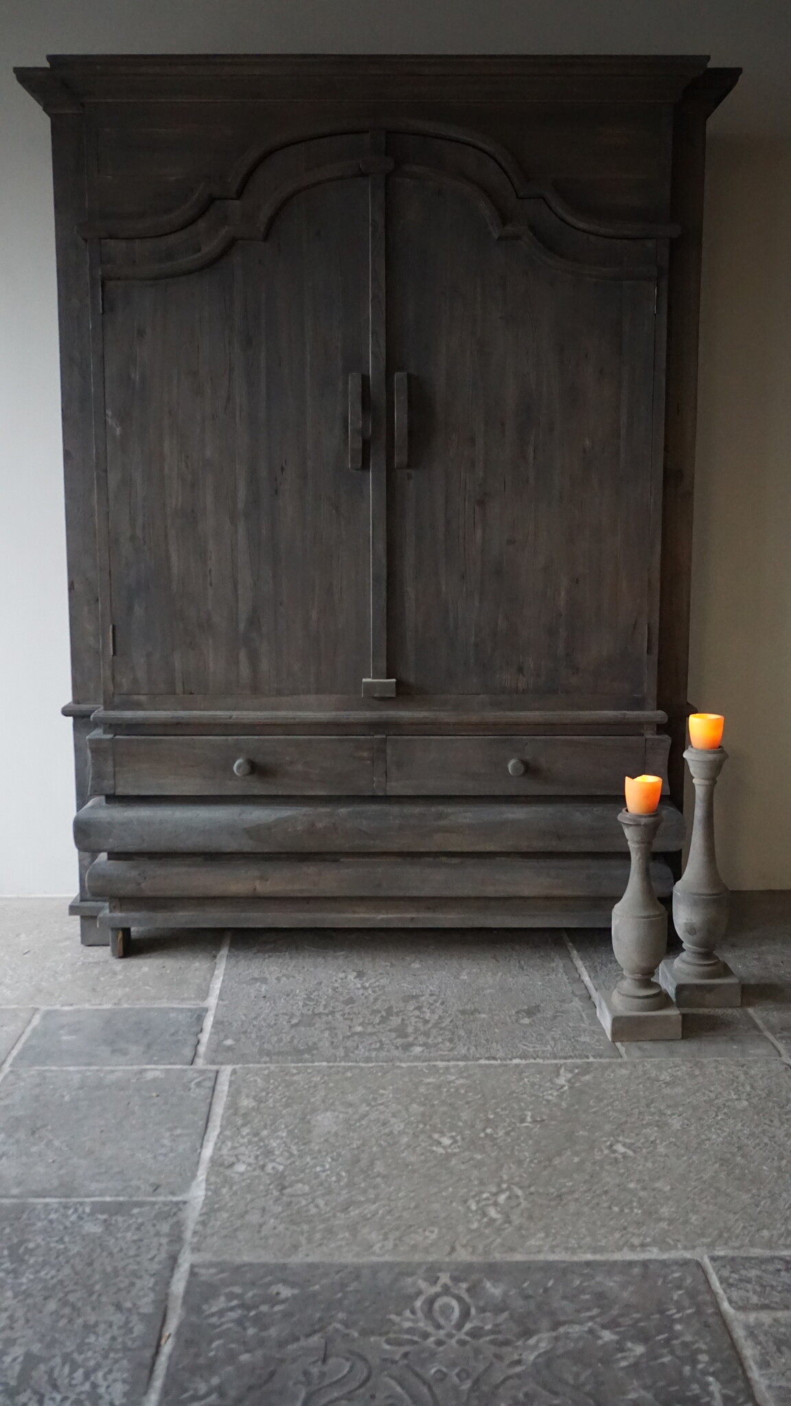 Dressoirkast Chelsey | Hout | H220 x B160 x D58 cm | Rene Houtman ...