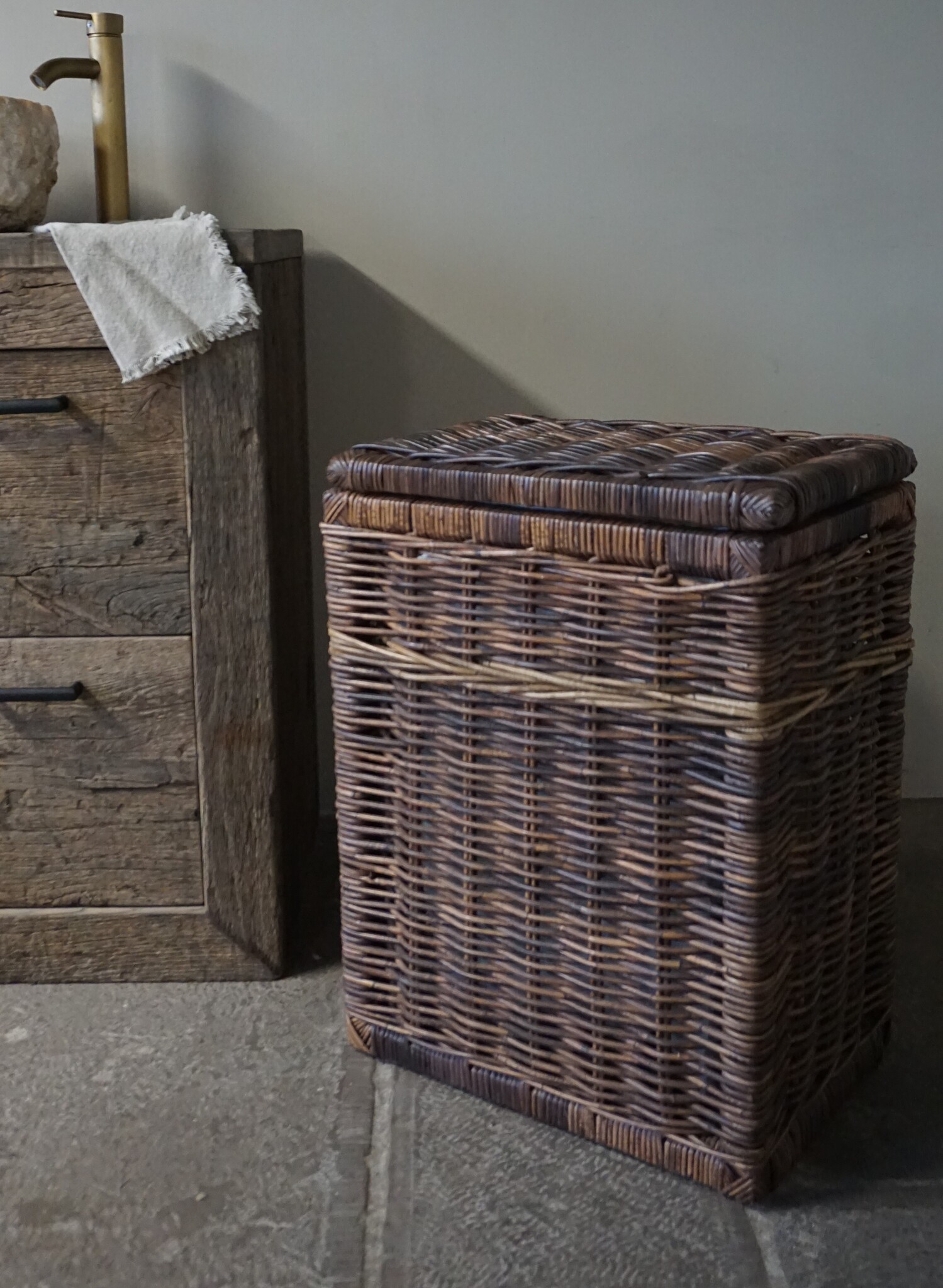 Wasmand Rotan/Riet | Rechthoekig | Bruin | H70 x B50 x D35 cm | Linnen ...
