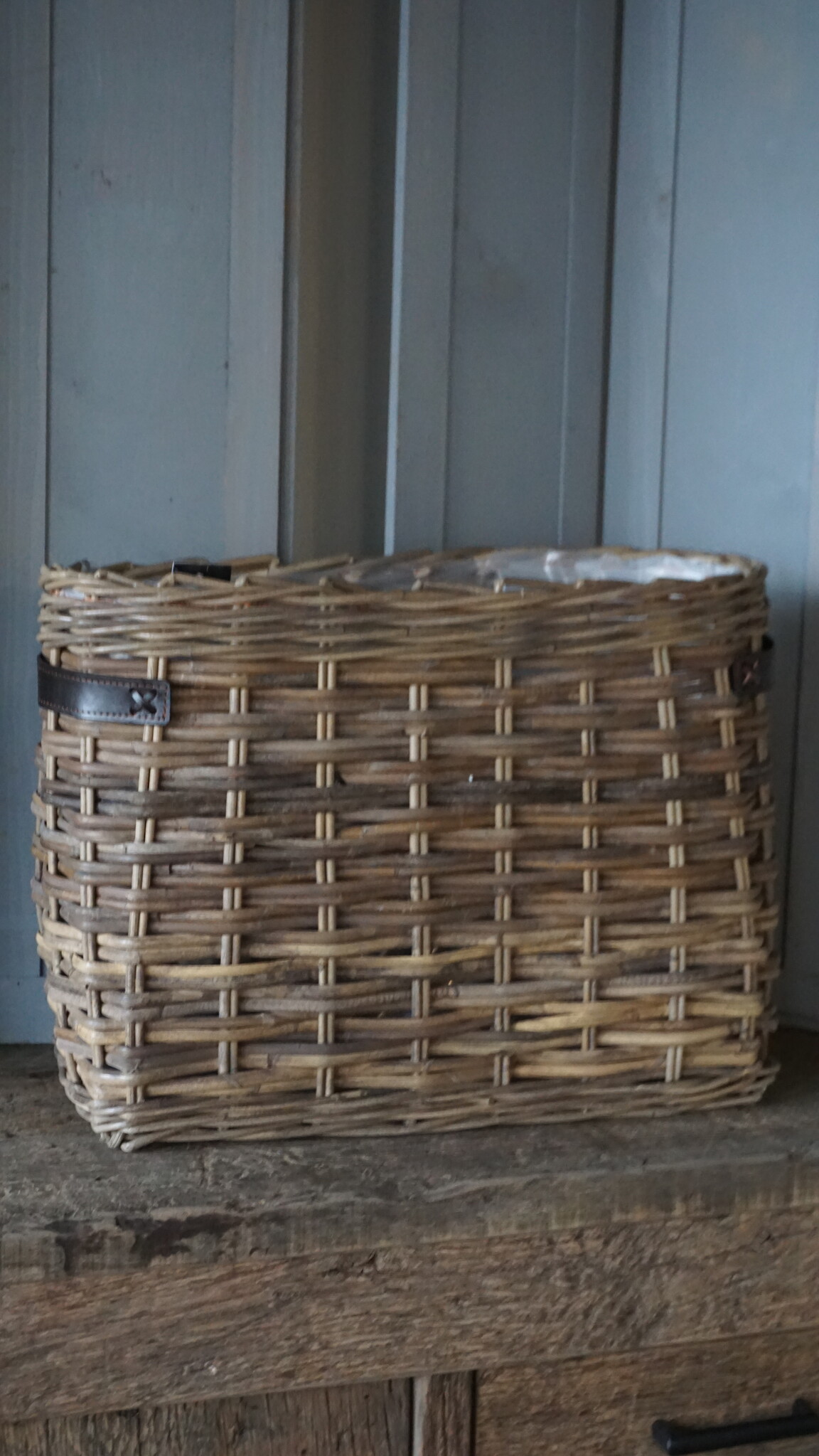 Vensterbank Mand | Rattan | H40 x B53 x D22 cm | Rene Houtman - Rene ...