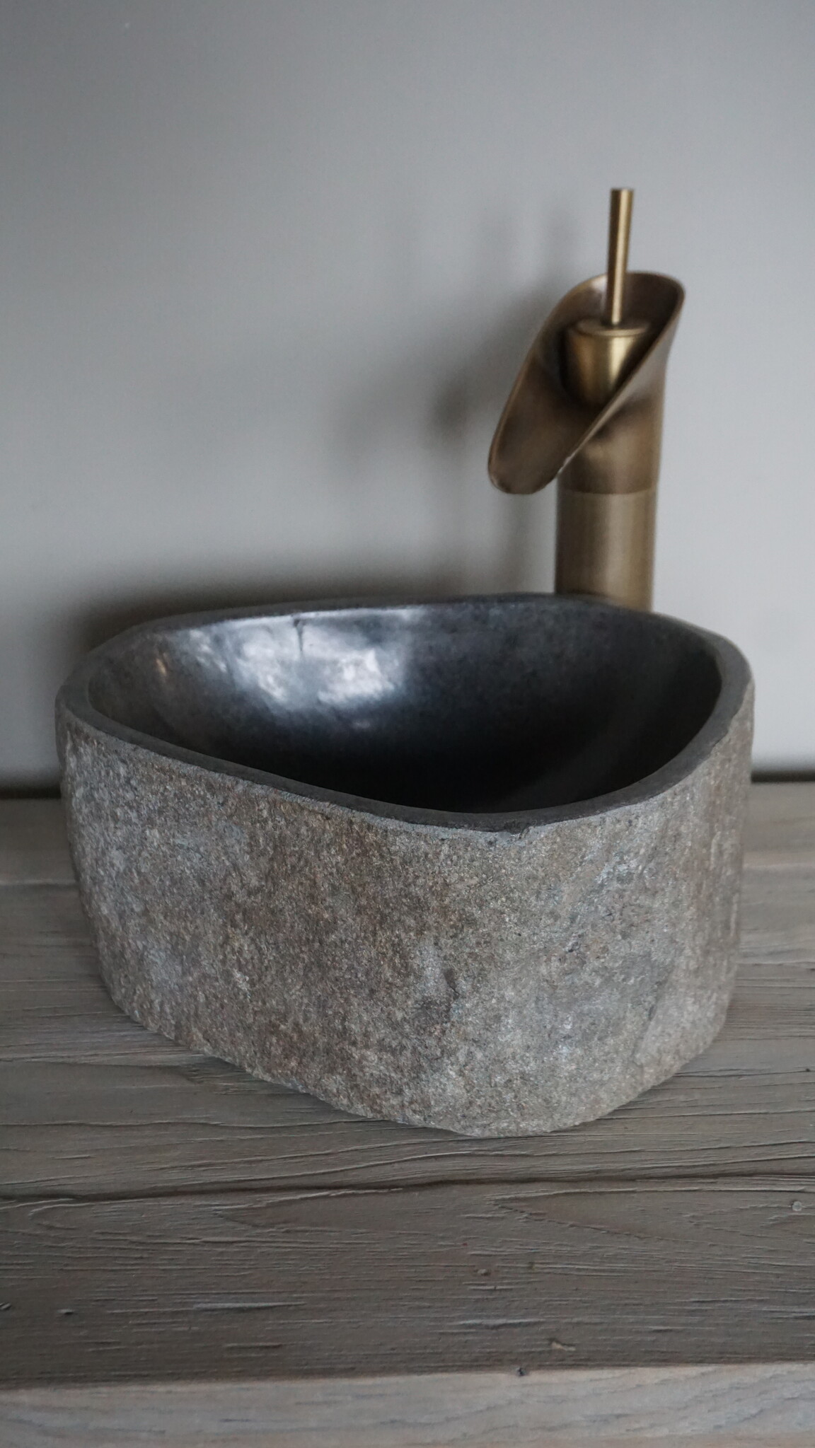 Kleine Stenen Waskom + Spoelgat | H14 x B29 x D26 cm | Rene Houtman ...