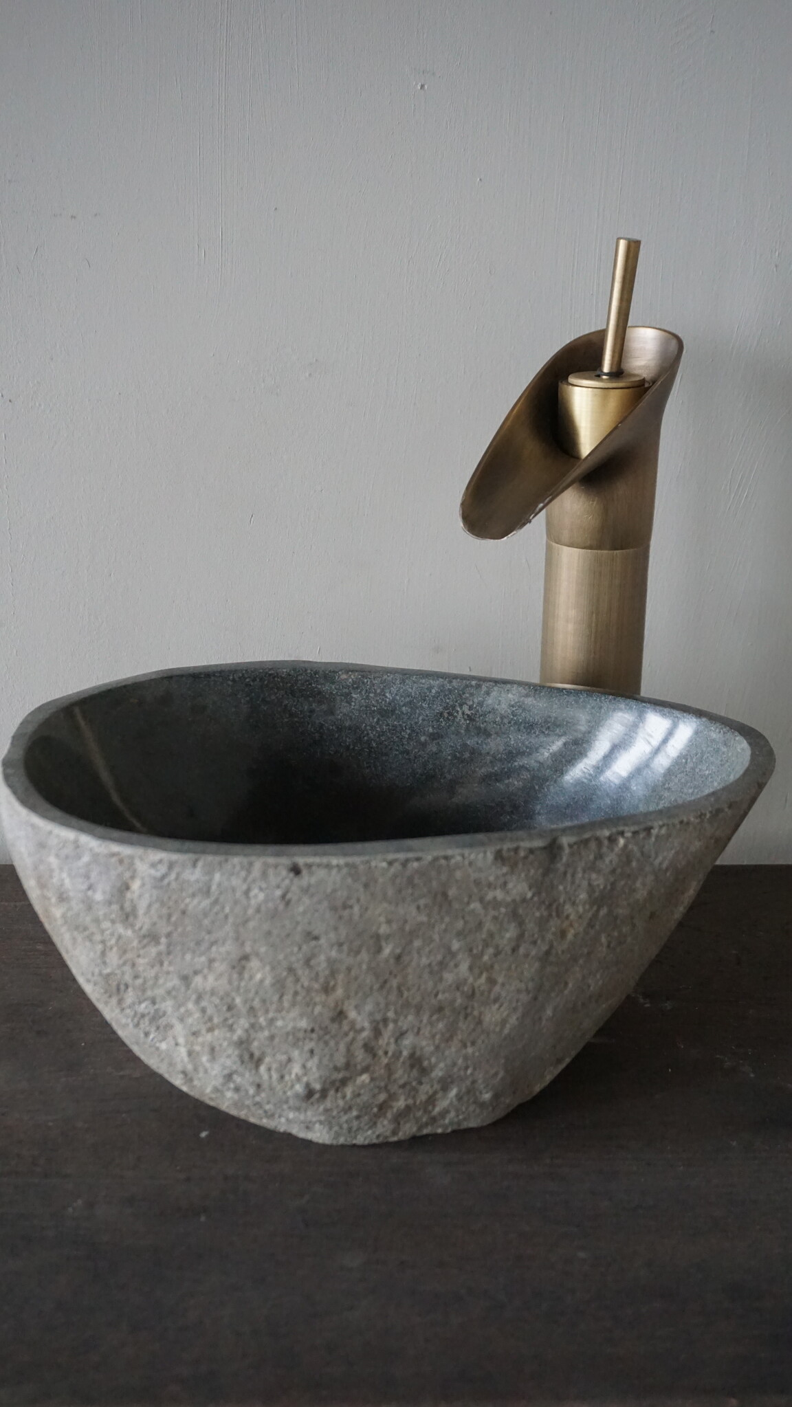 Kleine Stenen Waskom + Spoelgat | H13,5 x B30 x D20 cm | Rene Houtman ...