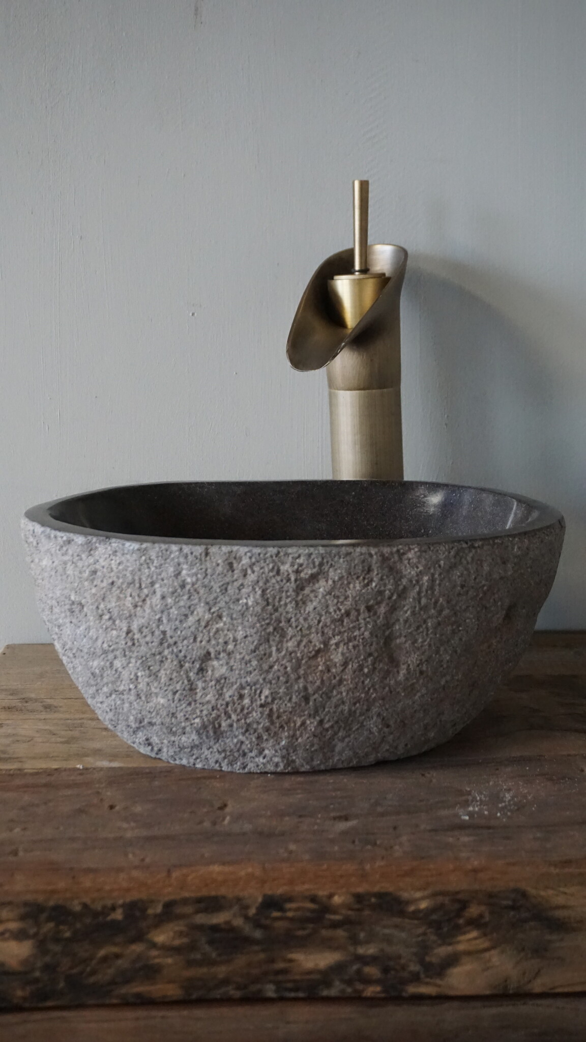 Kleine Stenen Waskom + Spoelgat | H14 x B30 x D22 cm | Rene Houtman ...