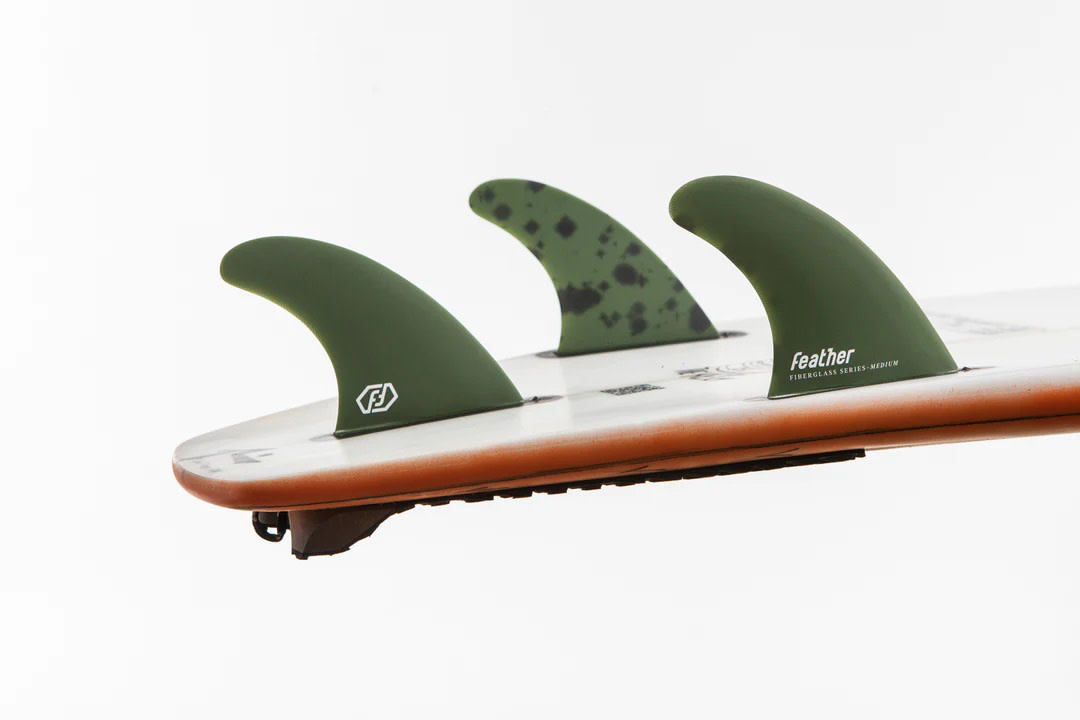 Feather Fins Single Tab Fiberglass Thruster Green te koop bij Aloha ...