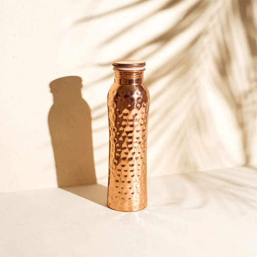 Forrest & Love Copper Drinking Bottle 900ml - Curve Hammered - Yogisha Amsterdam