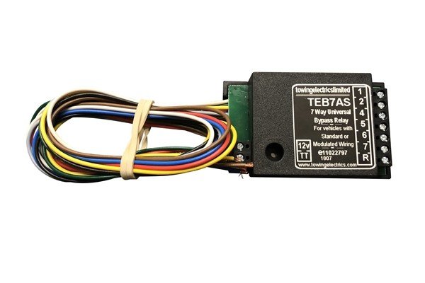 7 Way Universal Bypass Relay | Fieldfare Trailer Centre | UK ...