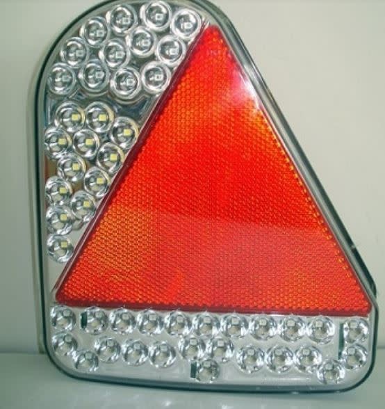 Radex 6700 Right LED Lamp C/W Plug - Fieldfare Trailer Centre