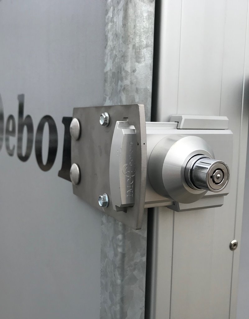 Lock for rear ramps to suit Cheval and Debon - Fieldfare Trailer Centre