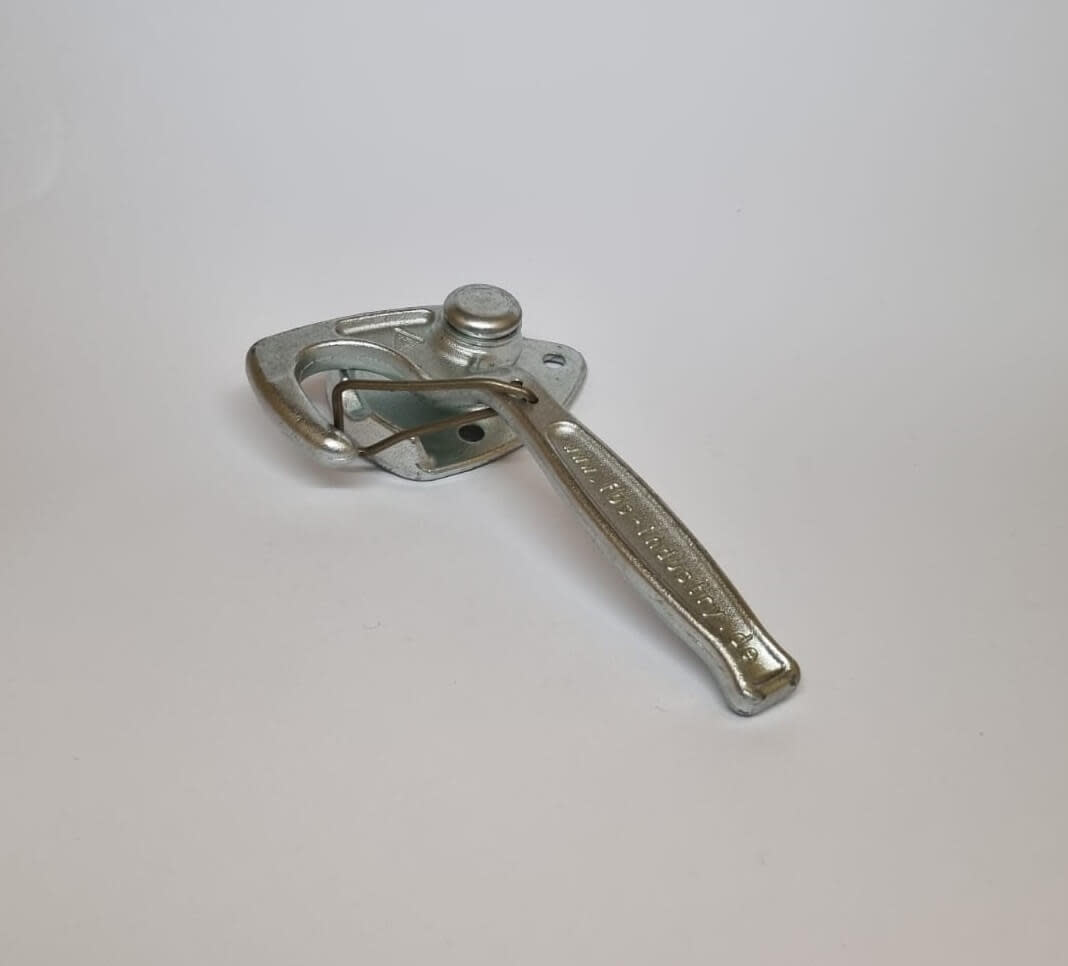 Left Rear Ramp Handle for Debon & Cheval Liberte Trailers - Fieldfare ...