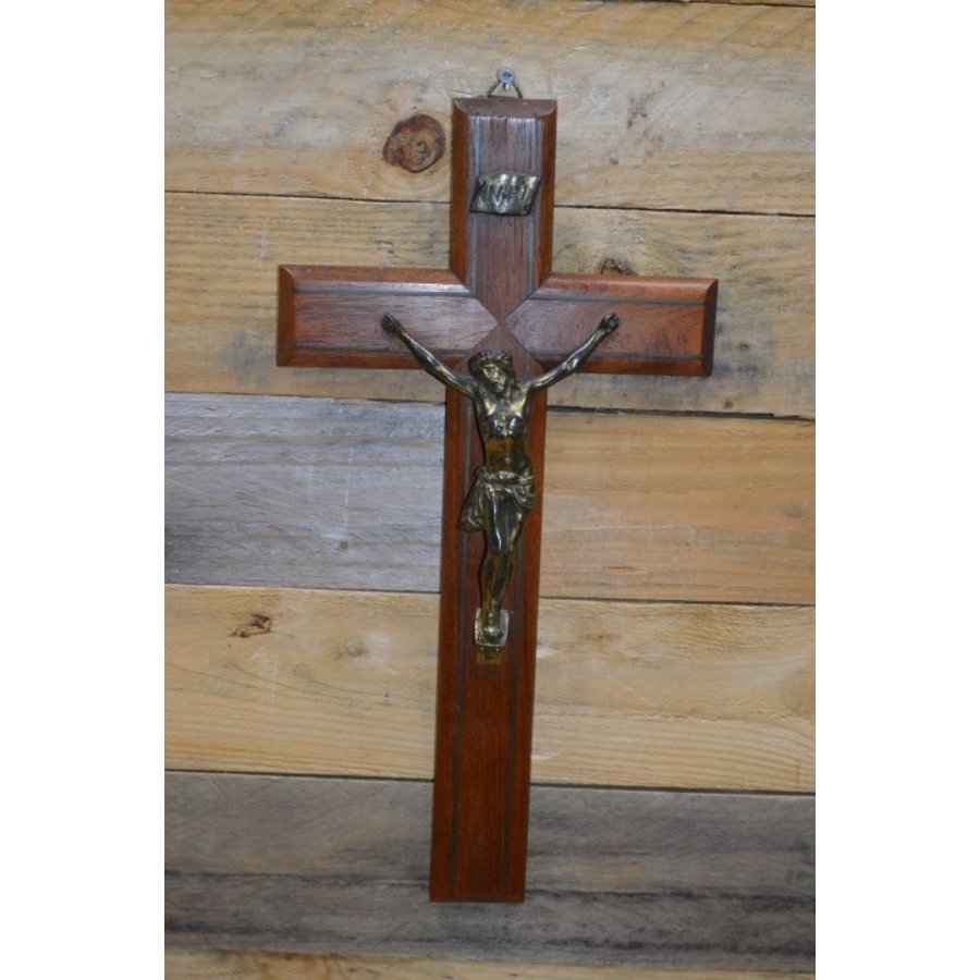 Houten kruis │ Jezusbeeld │ Messing beeld │ Decoratie │ Loodsvol.com ...