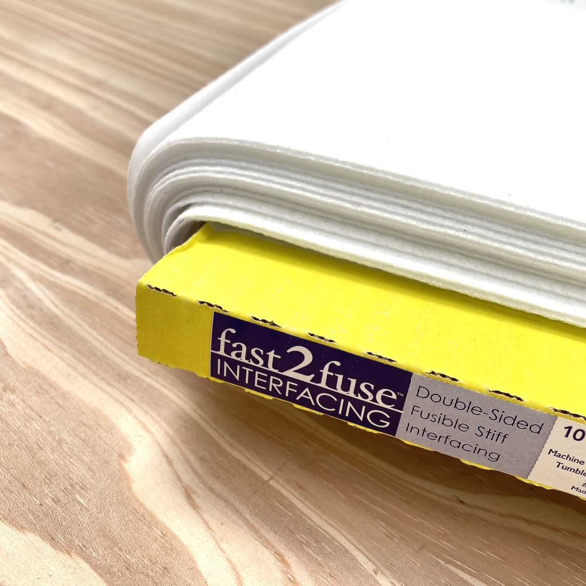 Studio olive - Fast2Fuse - Medium Weight - Studio Olive