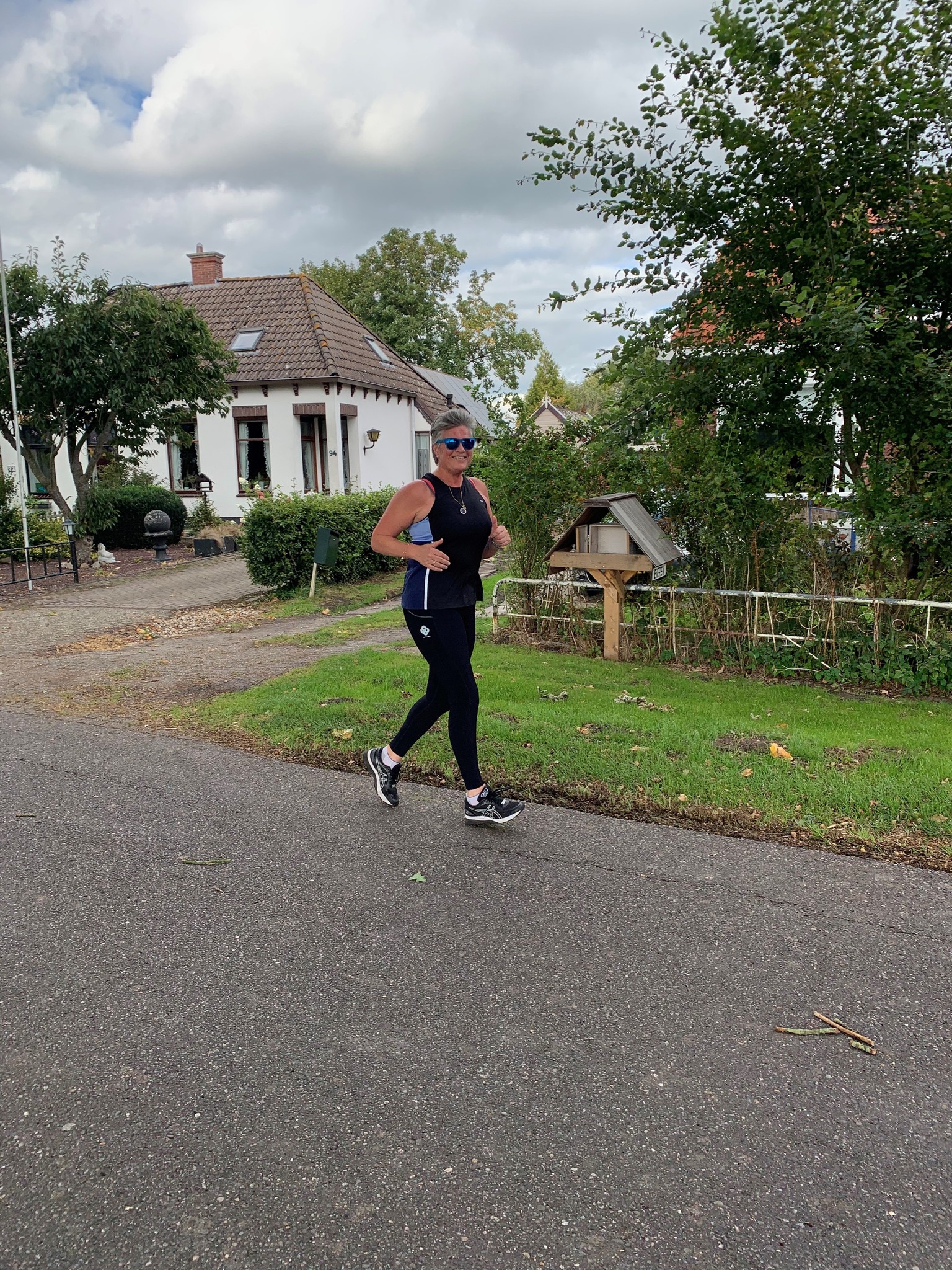 Aan welke kant hoor je te lopen, links of rechts - Hiphardlopen.nl