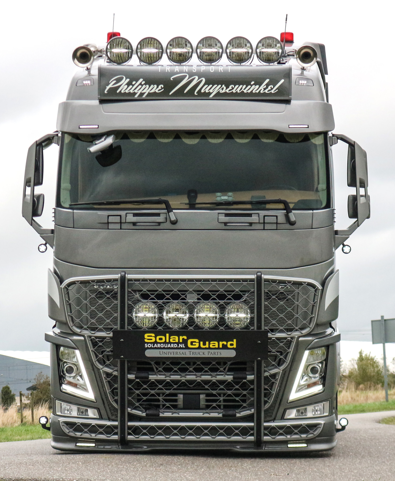 Solar Guard | Front Plate Type 2 for Volvo FH4 - Solar Guard Exclusive ...