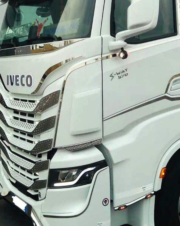 Iveco S-Way-Schmutzabweiser - Langlebiger und stilvoller Schutz - Solar ...