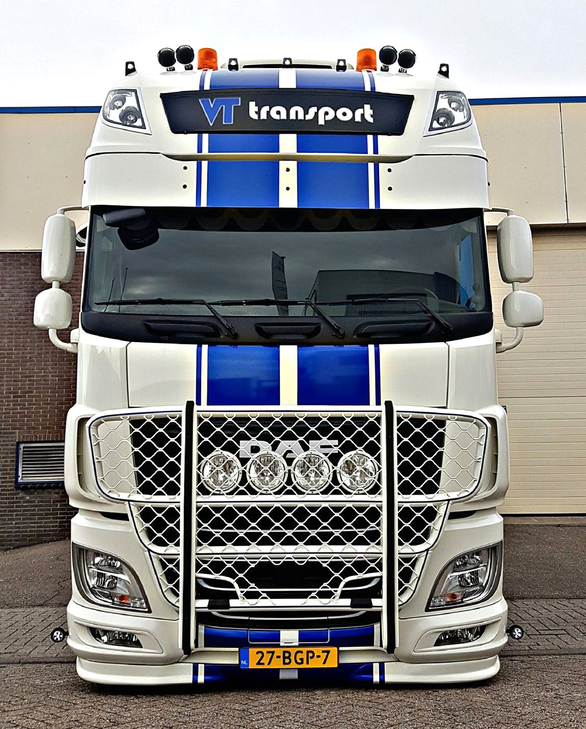 Solar Guard | Spoiler avant Type 1 pour DAF XF 106 - Solar Guard ...