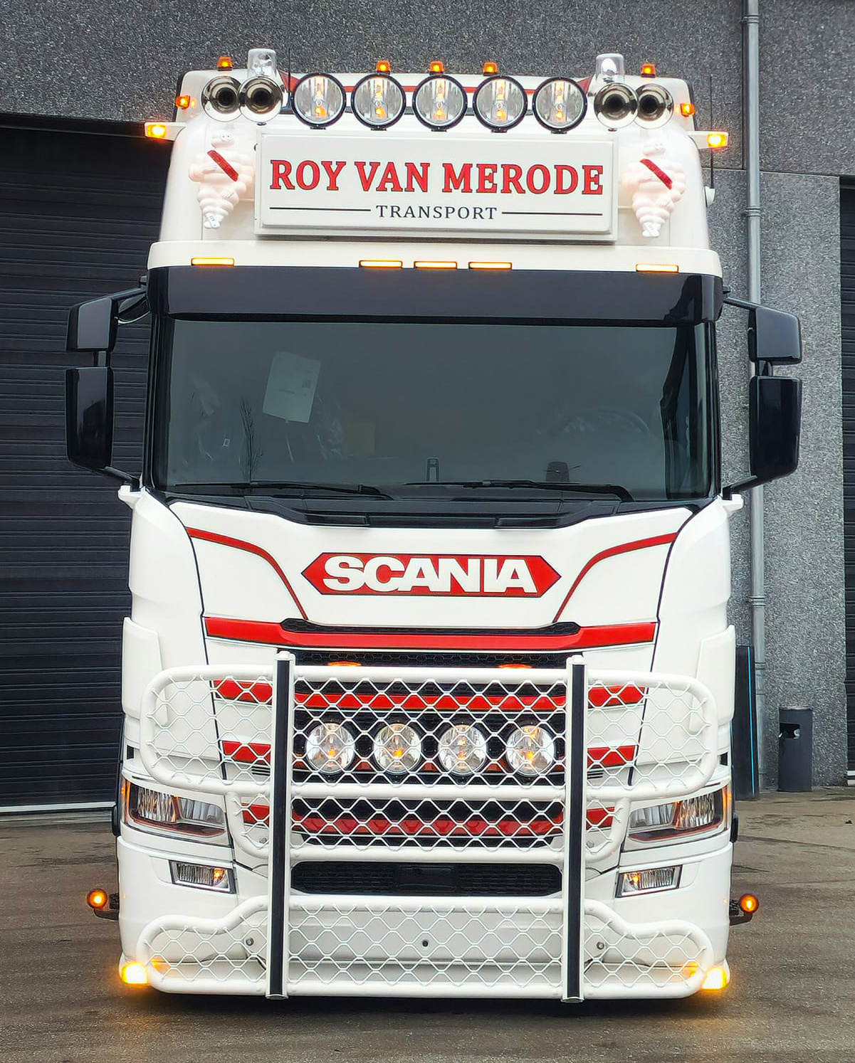 Scania Next Gen Plaque avant - Durable, Légère & Élégante - Solar Guard ...