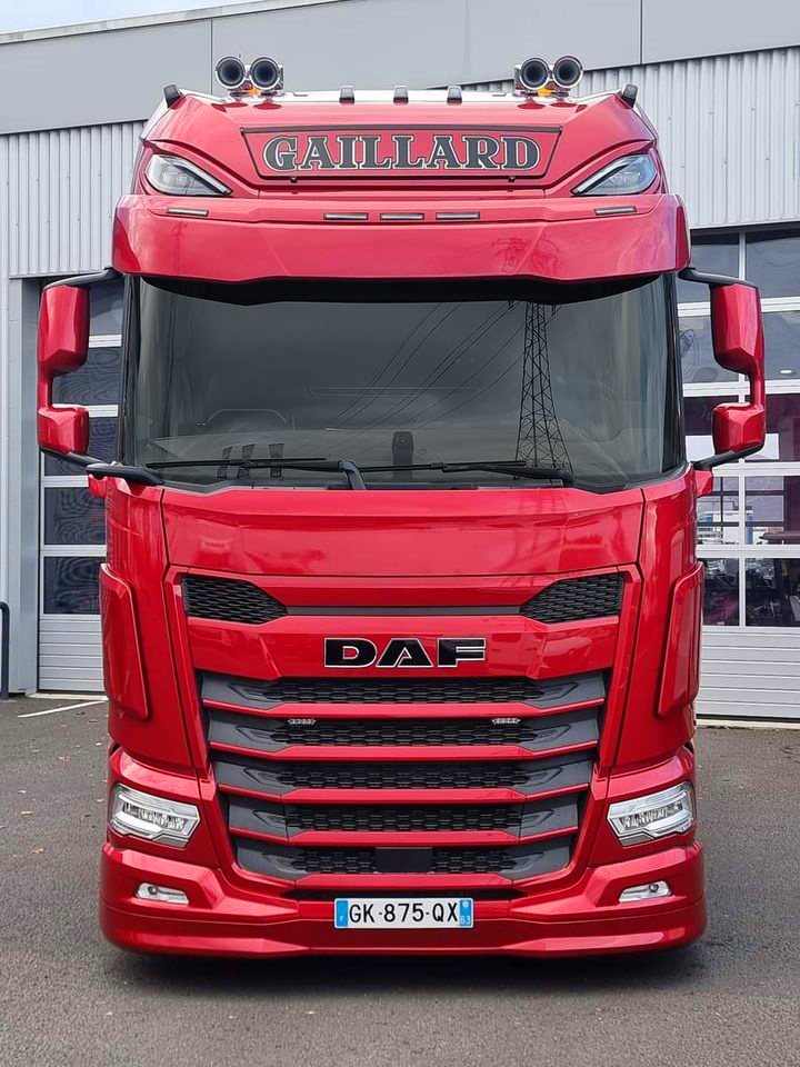 Solar Guard | LED Lichtplaat voor DAF NGD XG/XG+ - Solar Guard ...