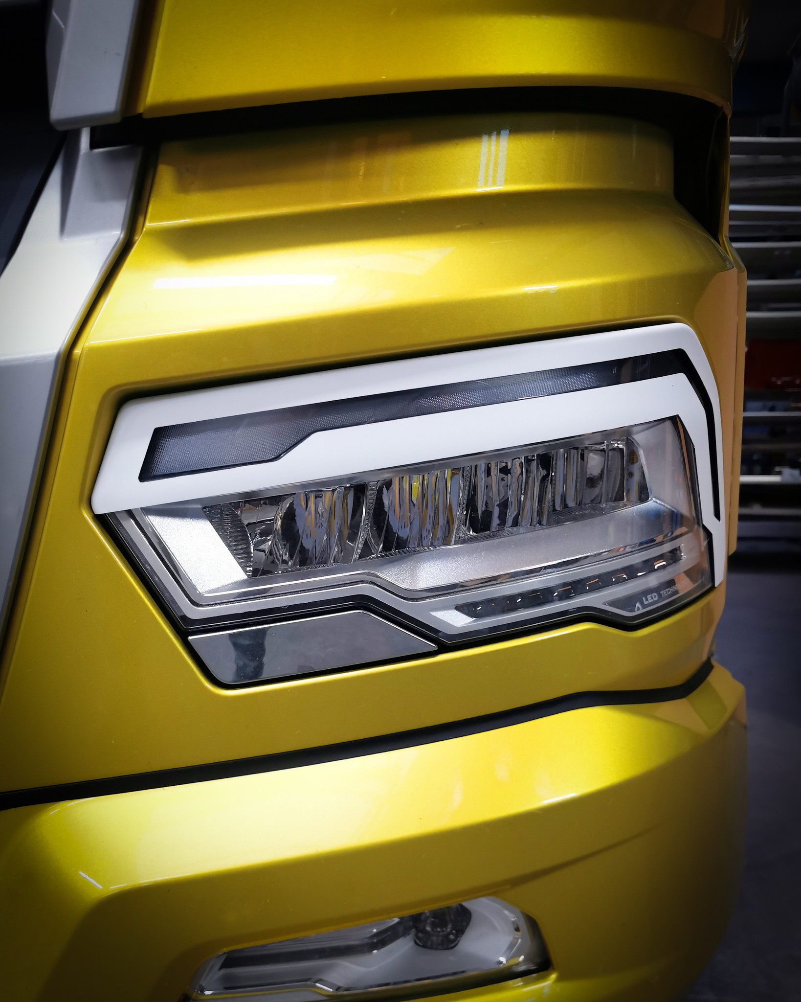 Solar Guard | Headlight Spoiler for DAF NGD XD/XF/XG/XG+ - Solar Guard ...