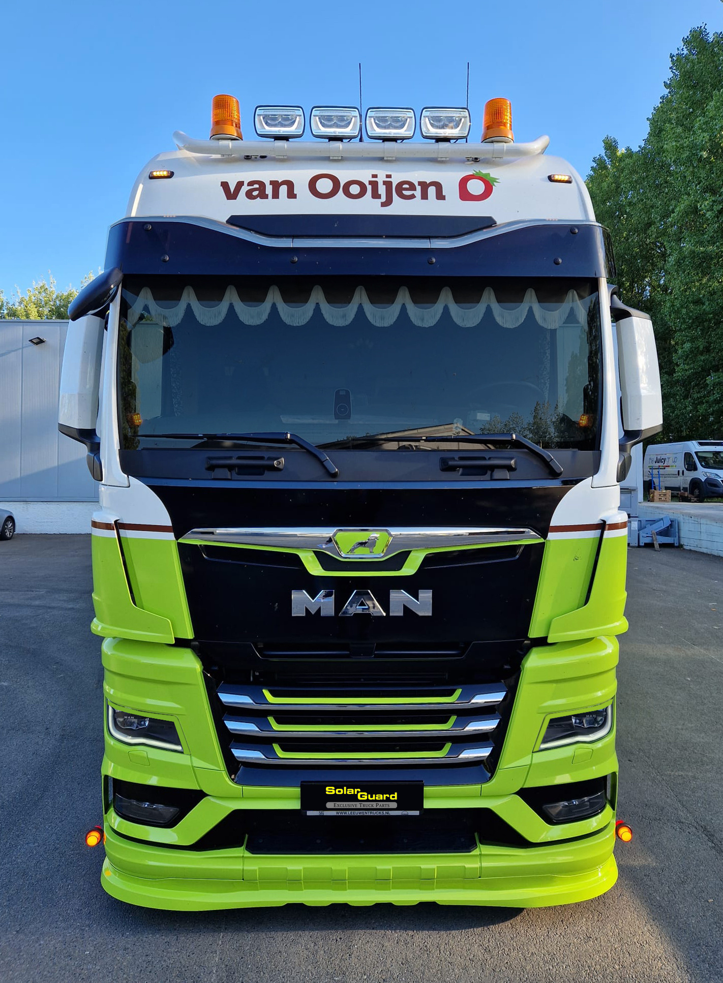 Enhance Your MAN TGX: 2022 Front Spoiler for Style & Efficiency - Solar ...