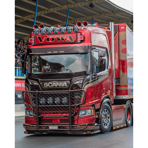 Scania NGS Sonnenblende Type 2 ( 5 LED Unten) - Solar Guard