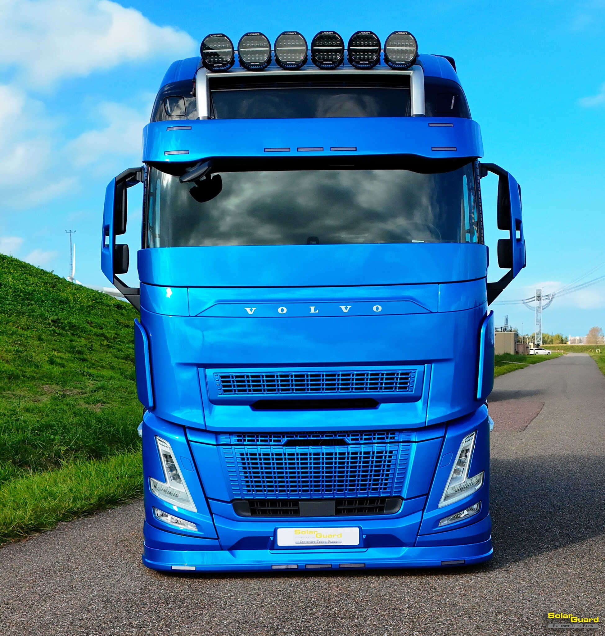 Solar Guard | Dirt Deflector V2 for Volvo FH Aero - Solar Guard ...