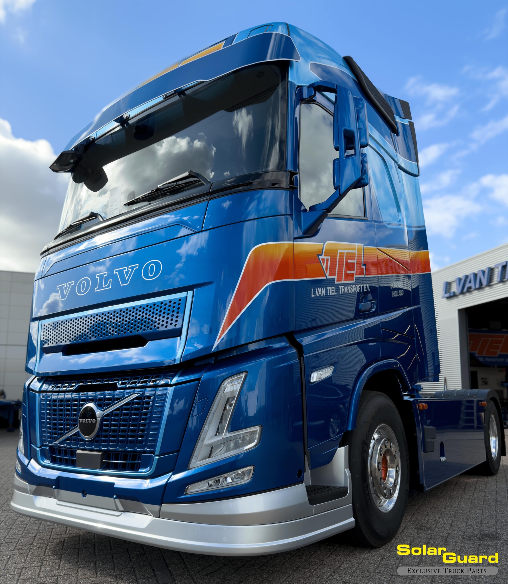 Solar Guard | Aero Front Spoiler Type 2 for Volvo FH - Solar Guard ...