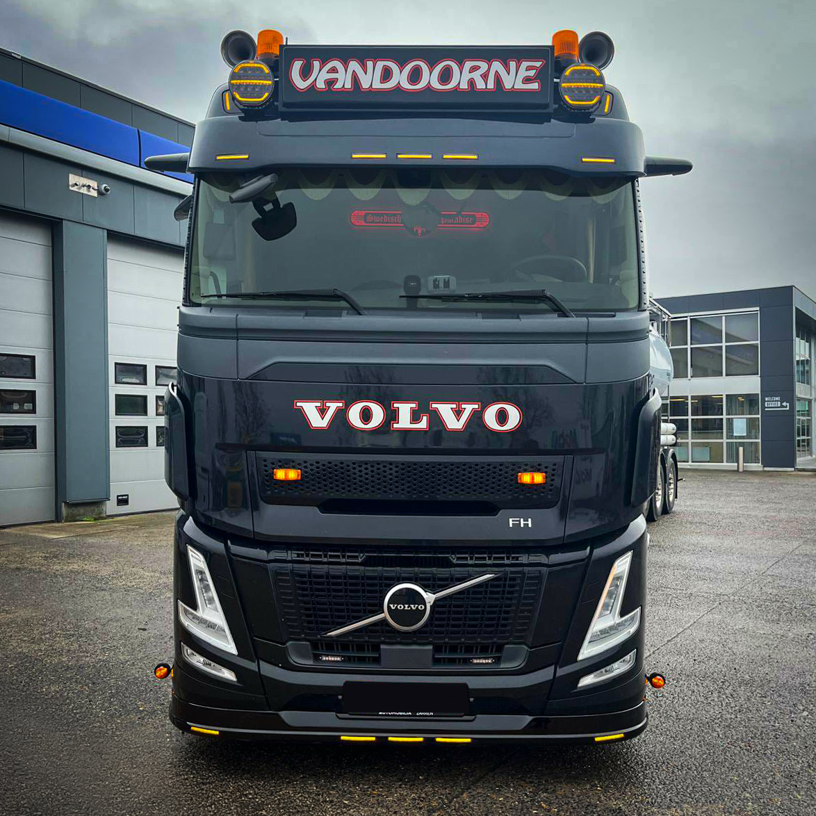 Solar Guard | Aero Voorspoiler Type 2 voor Volvo FH - Solar Guard ...