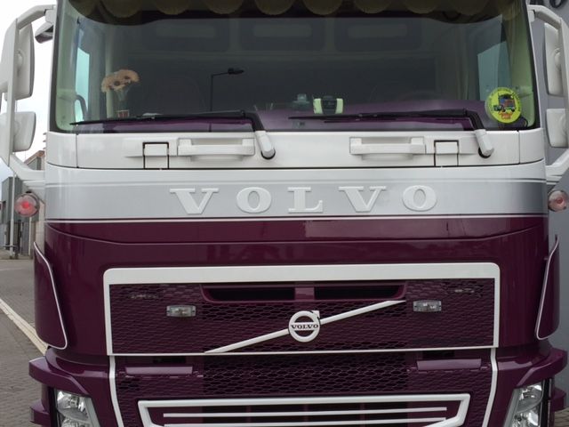 Solar Guard | Front Plate Type 2 for Volvo FH4 - Solar Guard Exclusive ...