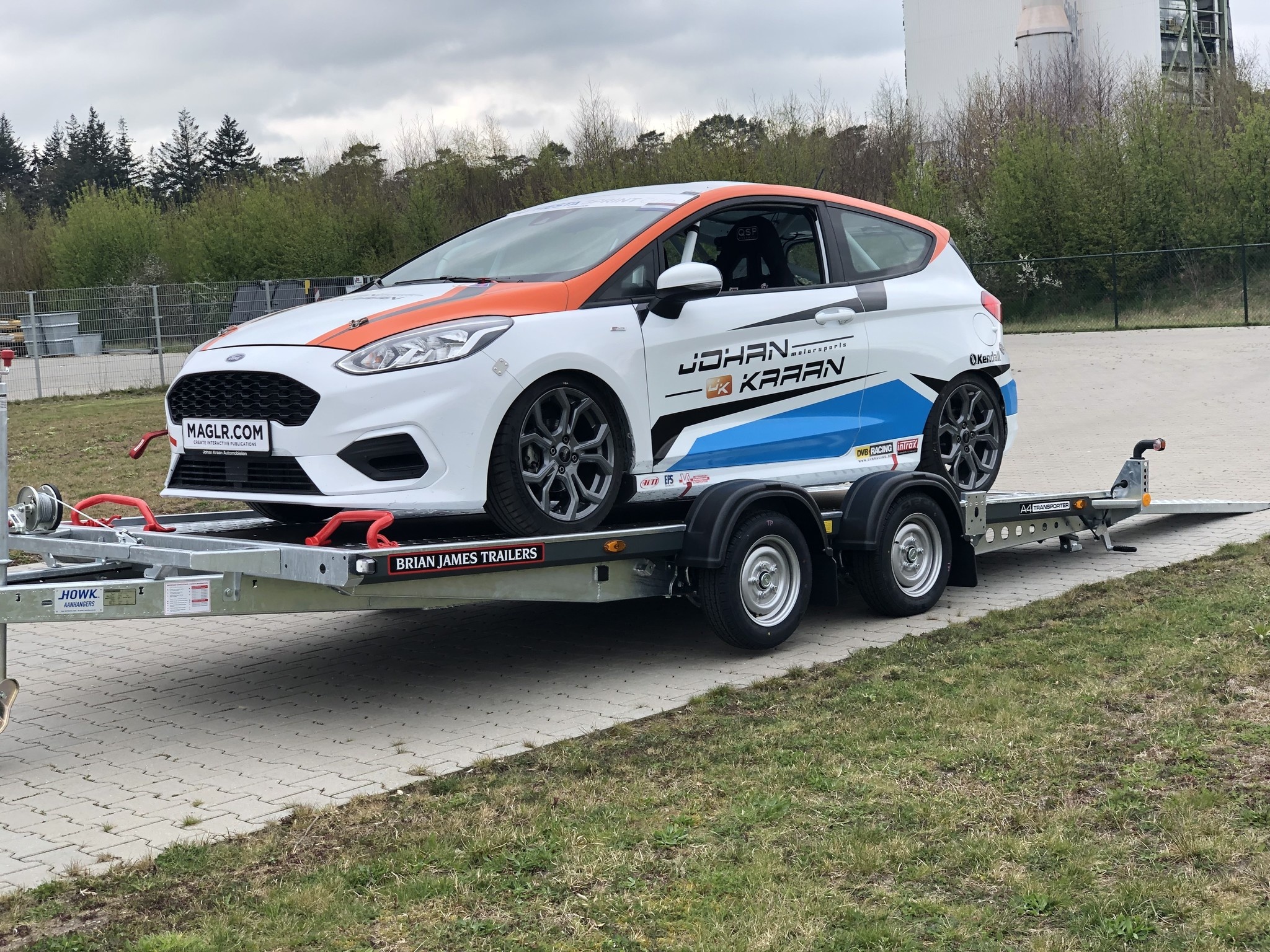 Home - HOWK Aanhangwagens en Aanhangeronderdelen Vaassen - howk.nl ...