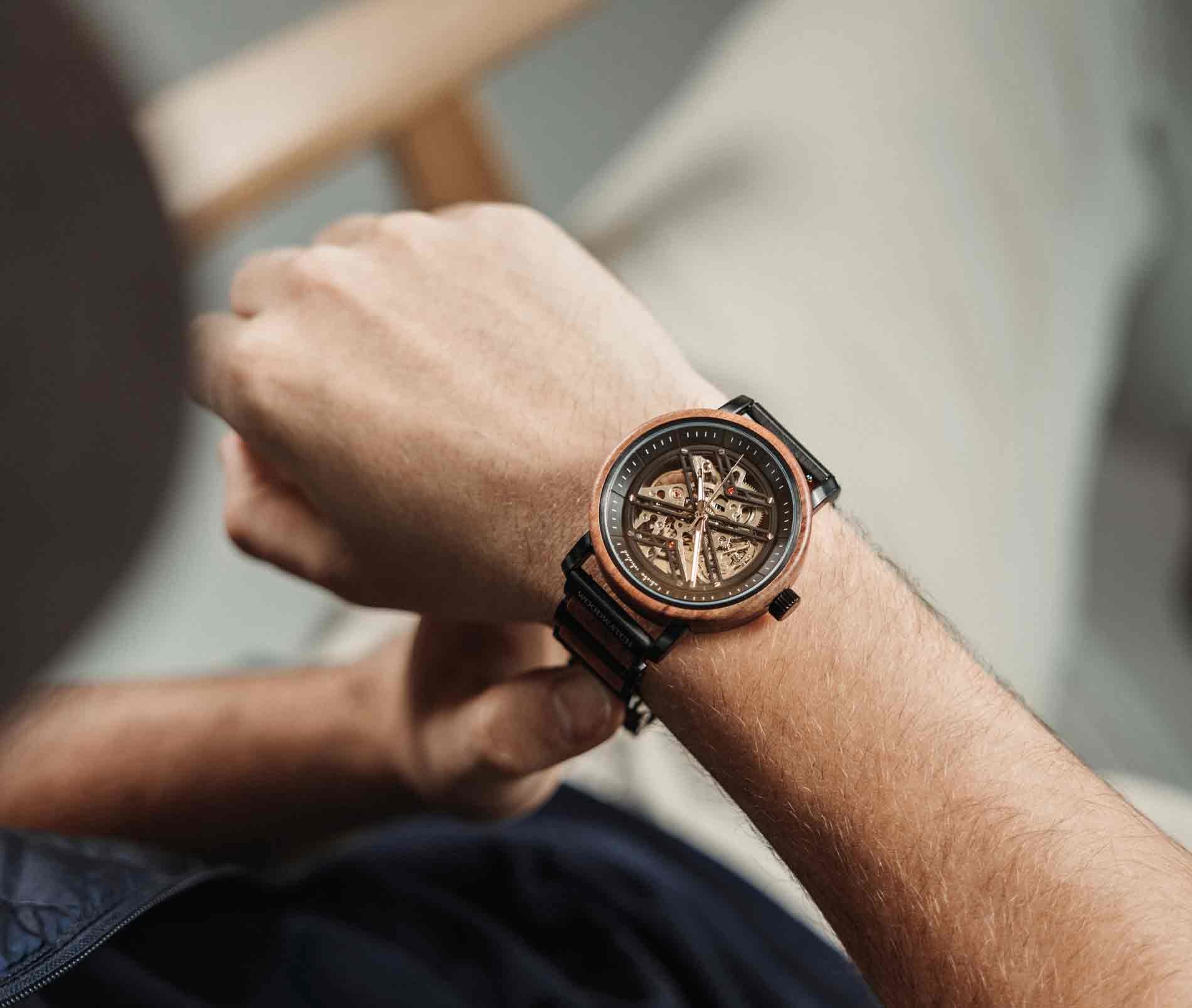 5 reasons why this unique watch is the best gift for him - WoodWatch