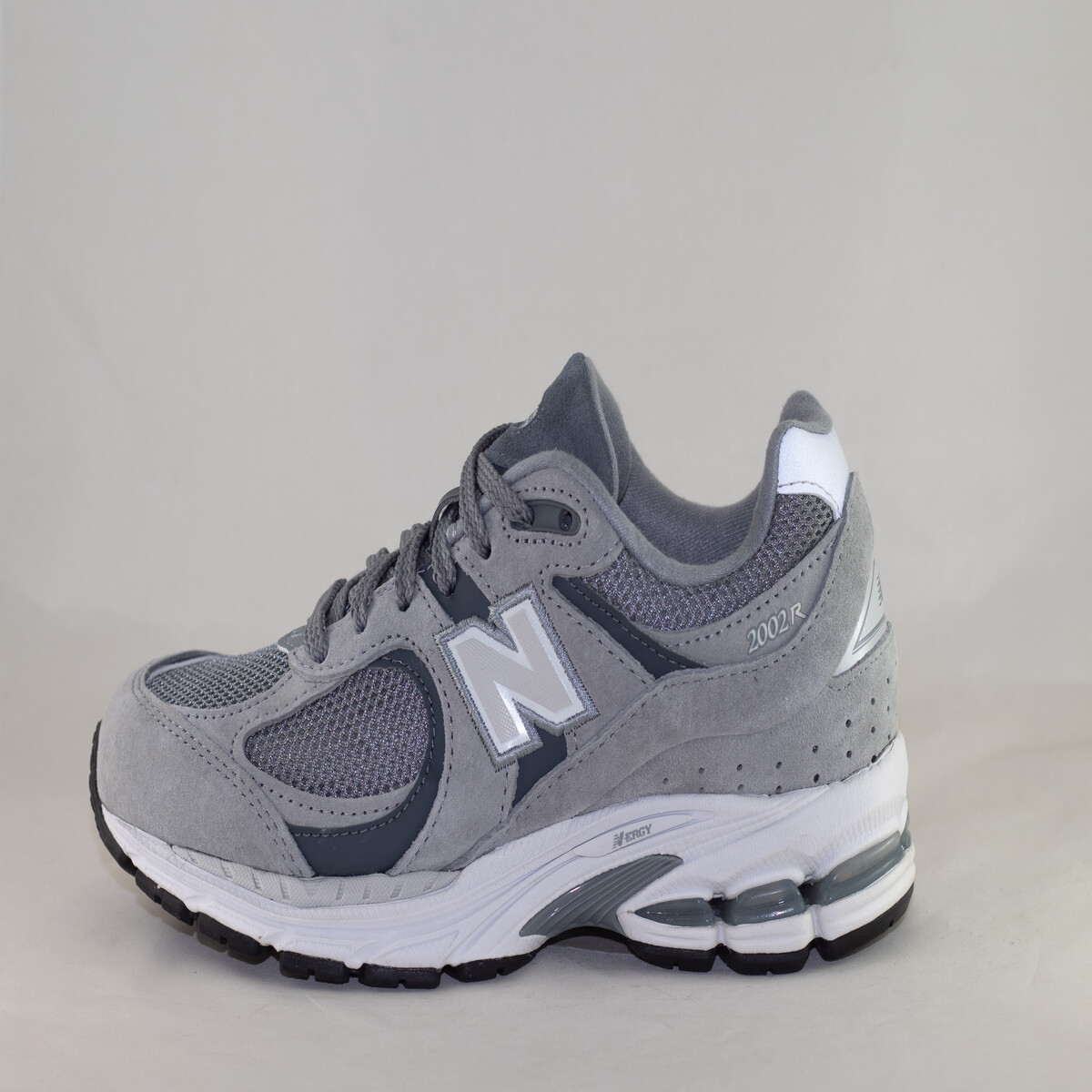 NEW BALANCE M2002RST Steel/ Lead - Shoe Class
