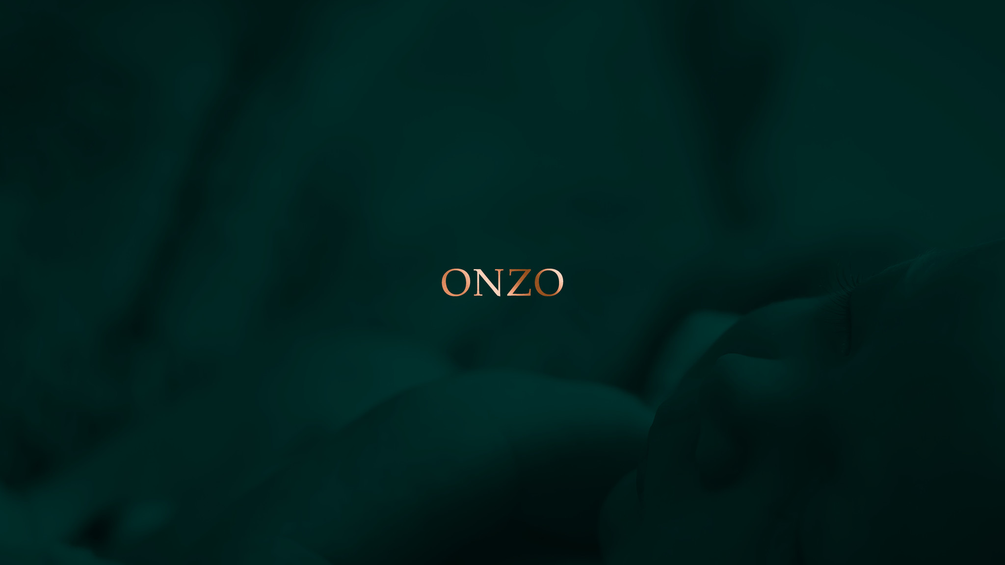 Geboortekaartjes, doopsuiker, displays & accessoires. - ONZO