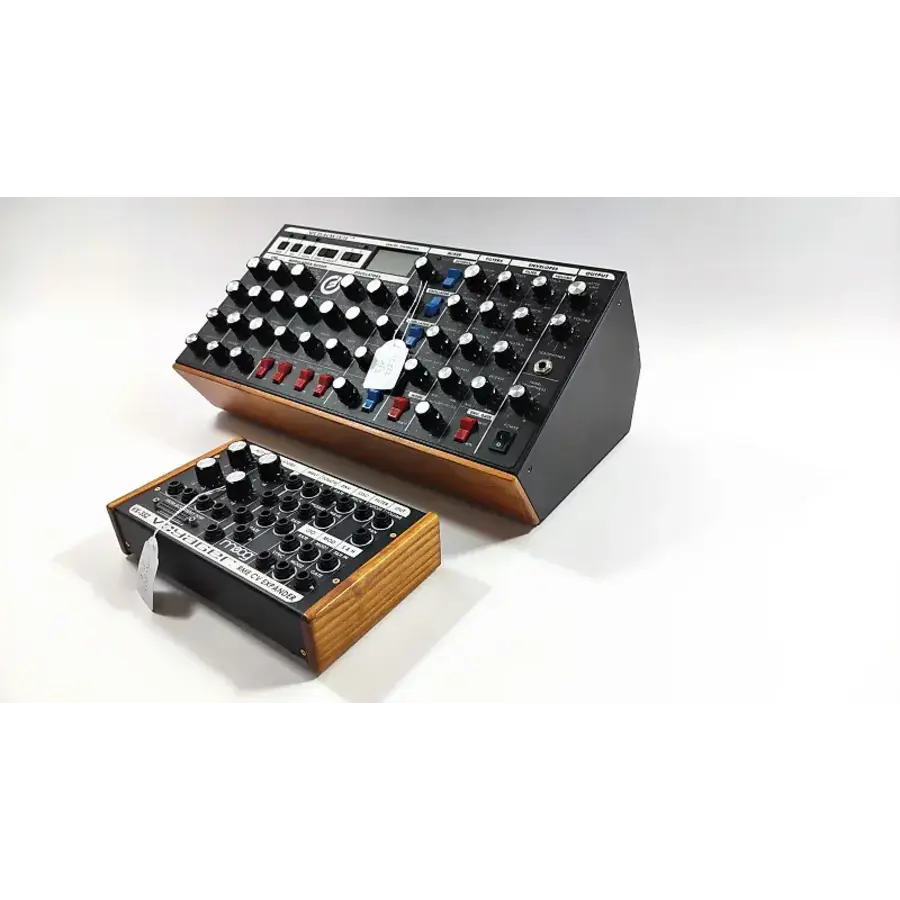 Moog Music Voyager RME Rack Mount Edition - Turnlab