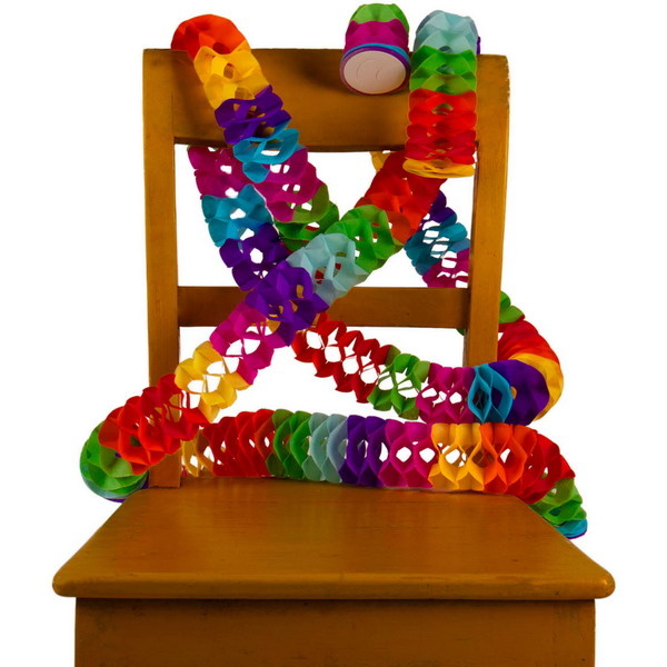 Feestslinger stoel 2 stuks - verjaardag versiering - Feestartikelen.nl