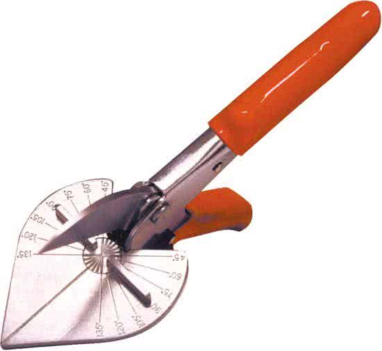 Plintentang voor het verstek knippen plinten. - Vloerenvisie voor ...