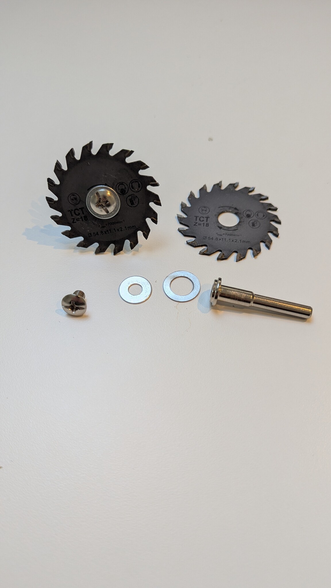 Mini zaagblad boormachine – meegeleverde adapter 6 mm - Vloerenvisie ...