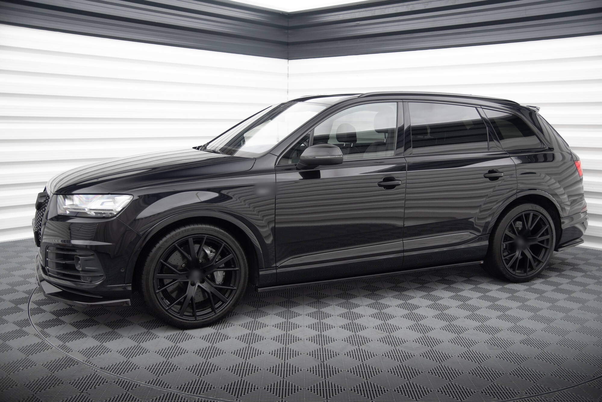 Seitenschweller Diffusor V.2 für Audi SQ7 4M / Q7 4M S line - WWW.DEJAVUCARS.EU