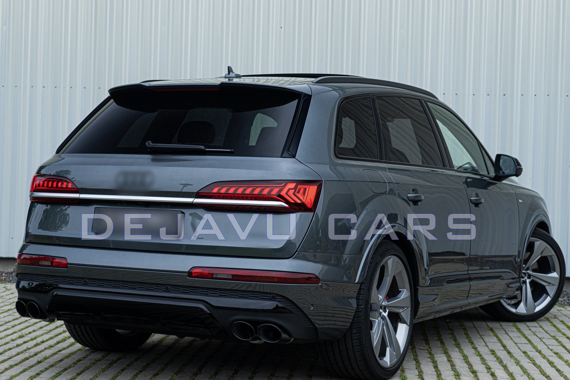 SQ7 Look Diffuser + Uitlaat sierstukken voor Audi Q7 SUV S line / SQ7 - Dejavu Cars ''Because ...