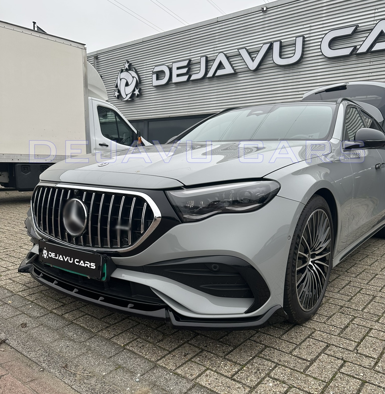 GT-R Panamericana AMG Look Front Grill for Mercedes Benz E-Class W214 - Dejavu Cars ''Because ...