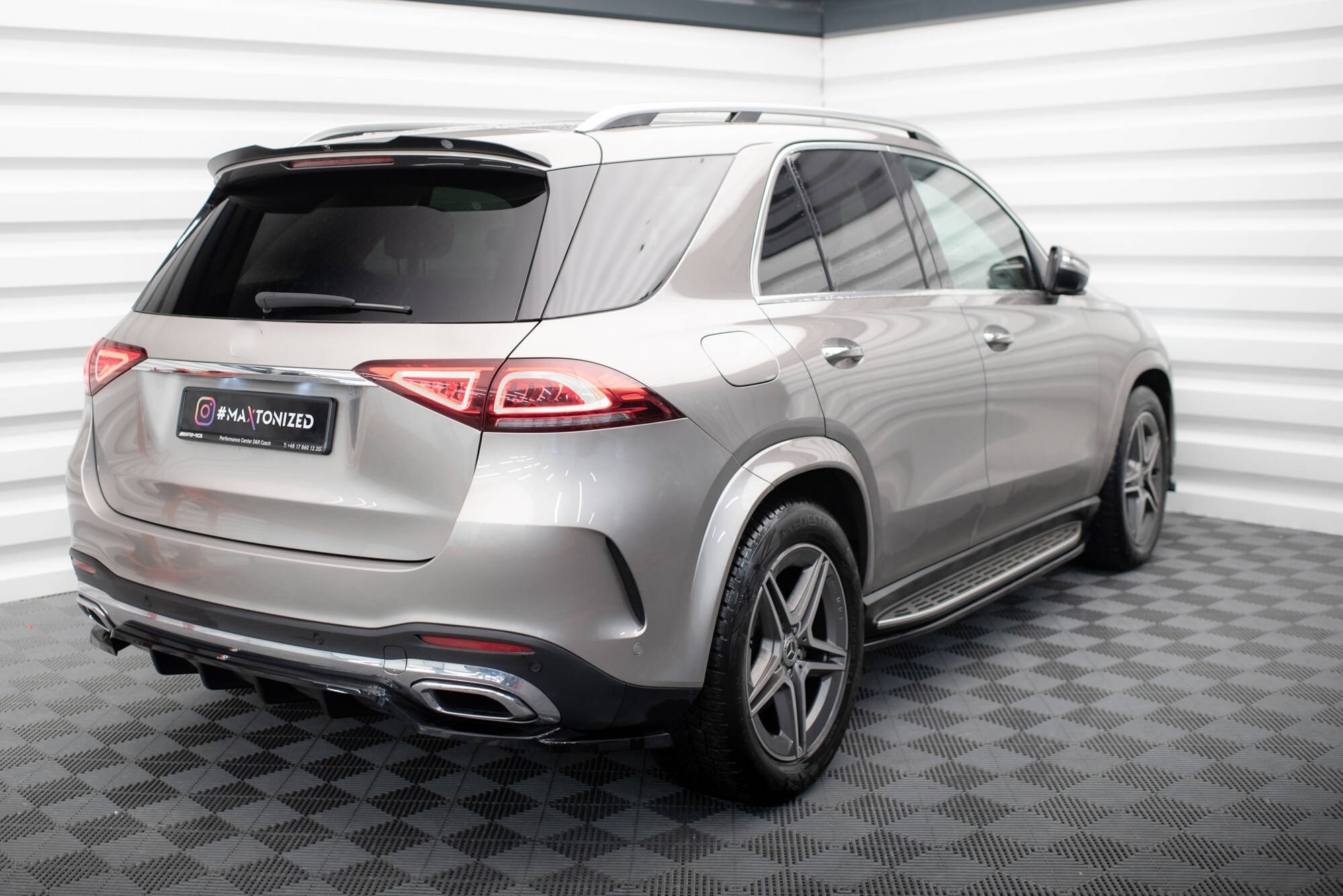 Side Skirts Diffuser for Mercedes Benz GLE SUV W167 - Dejavu Cars ''Because standard isn't ...