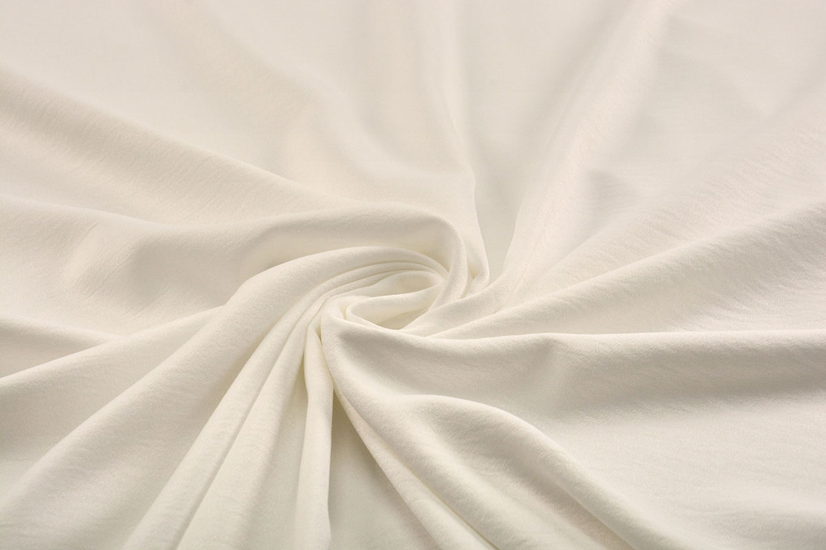 Crinkle Satin Off-White - YES Fabrics